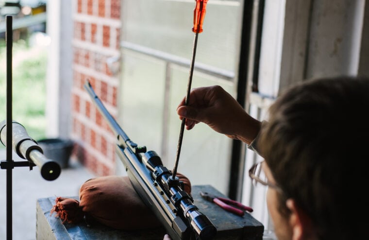 What Distance to Zero an Air Rifle Scope? (2025 Guide) - Optics Mag