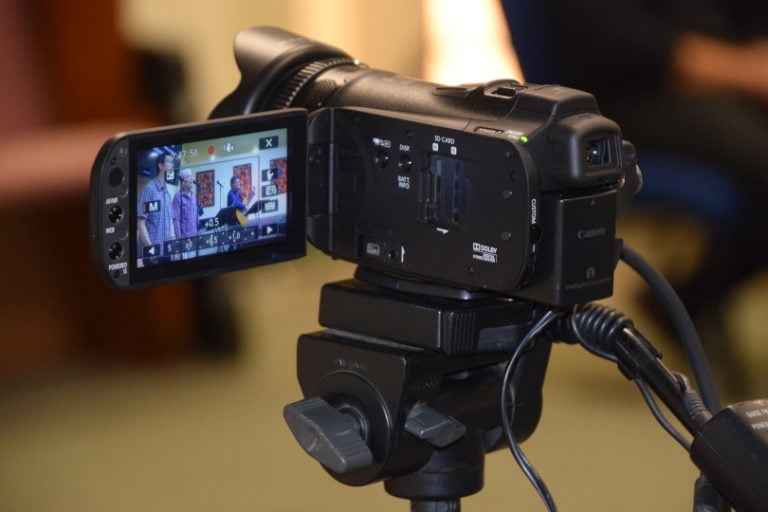 10 Best Camcorders for Sports in 2024: Reviews & Top Picks - Optics Mag