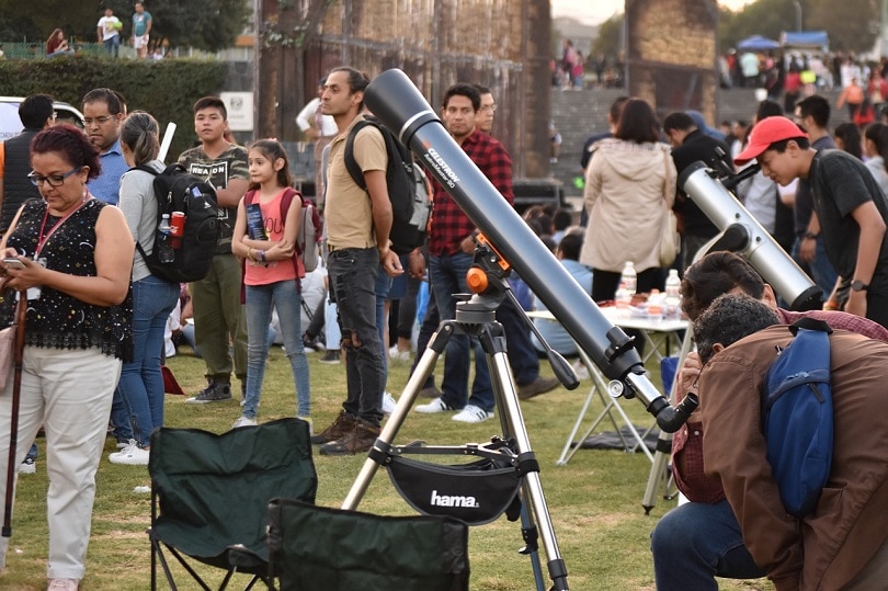 How to Calculate Telescope Magnification - 3 Basic Steps - Optics Mag