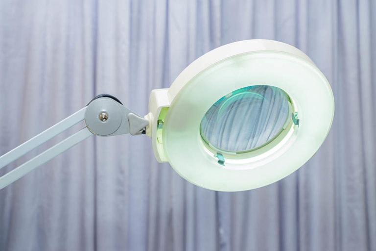 11 Types of Magnifying Glasses (with Pictures) - Optics Mag