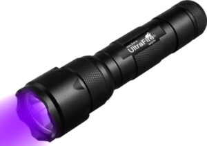 10 Best UV Flashlights in 2024: Reviews, Top Picks & Buyer's Guide - Optics Mag