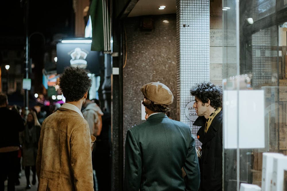 13 Street Photography Ideas To Get You Inspired - Optics Mag