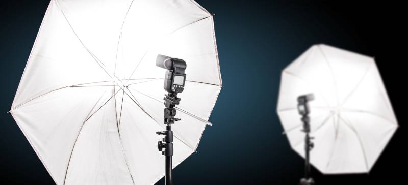 How to Use a Speedlight: 5 Tips and Tricks - Optics Mag